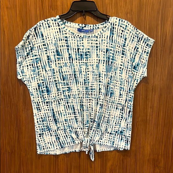 Apt. 9 | Tops | Apt 9 Womens Top | Poshmark